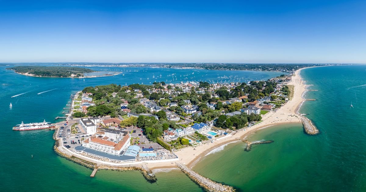 UK’s most expensive seaside town with million-pound mansions and white ...